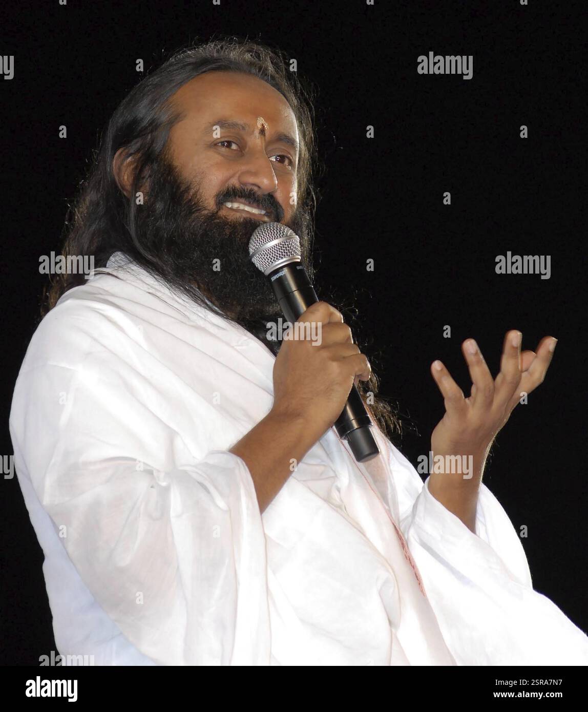 Gurudev Sri Sri Ravi Shankar at yoga camp, Mumbai, Maharashtra, India ...