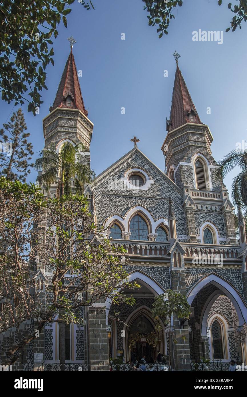 Holy Name Cathedral, Wodehouse, colaba, Mumbai, Maharashtra, India ...