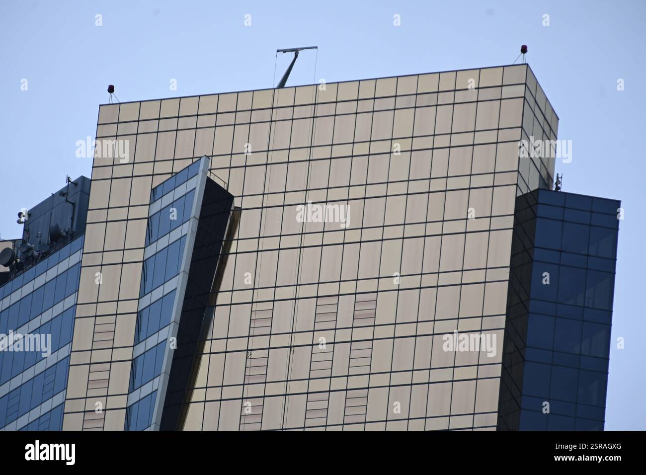 Eureka Tower, Southbank, Melbourne Skydeck, Melbourne Central business ...