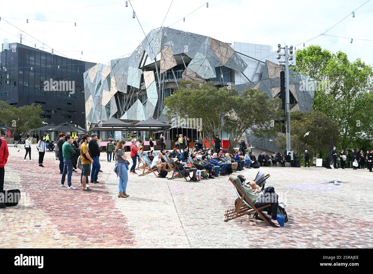 The Ian Potter Centre, Federation Square, Flinders Street Melbourne ...