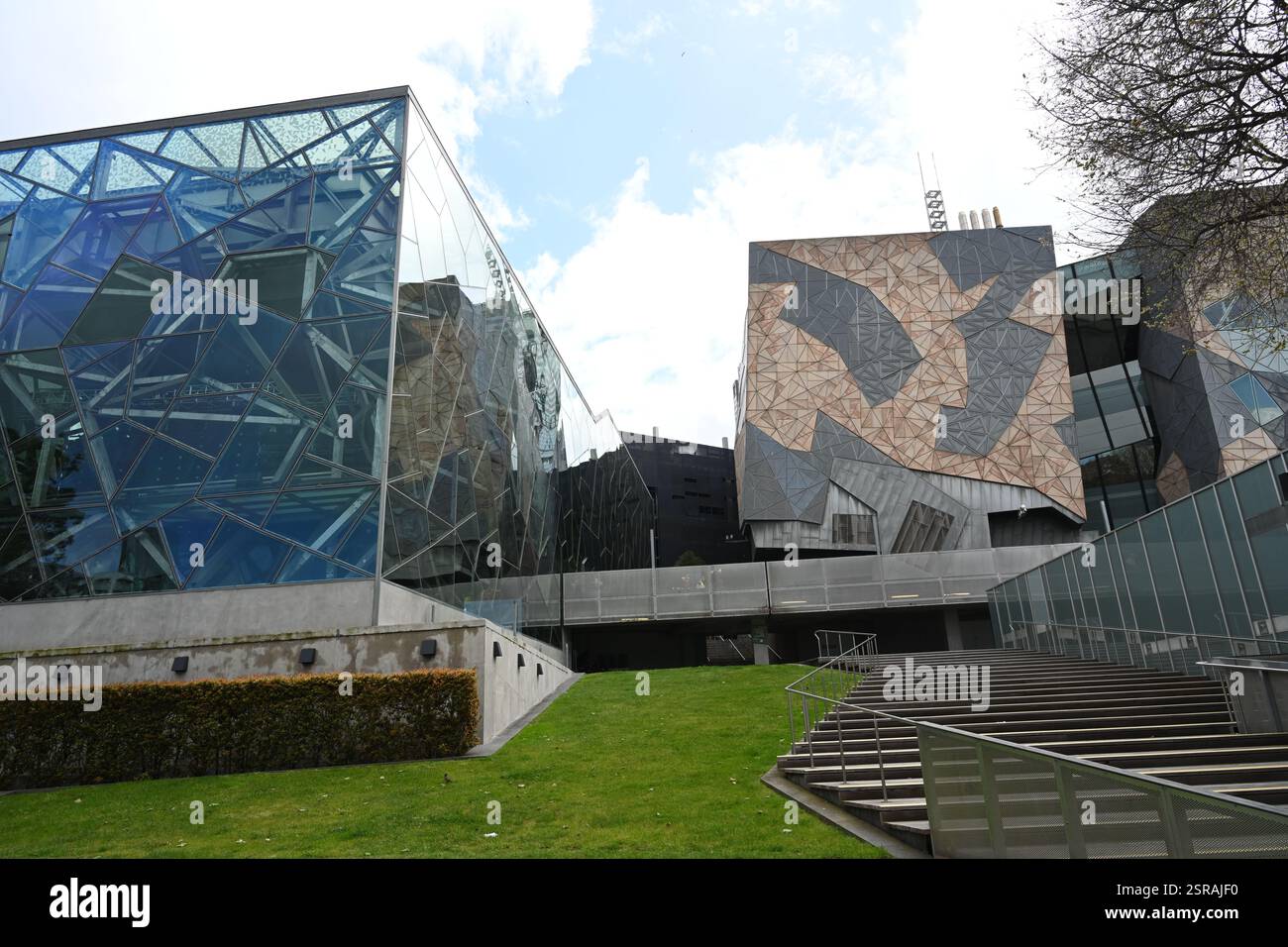 The Ian Potter Centre, Federation Square, Flinders Street Melbourne ...