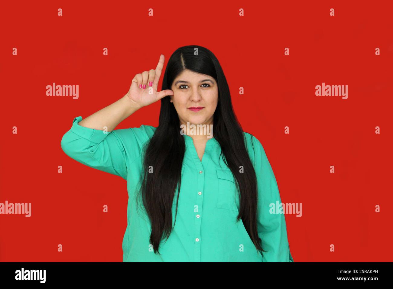 30-year-old Latina woman speaks Mexican Sign Language used by deaf ...