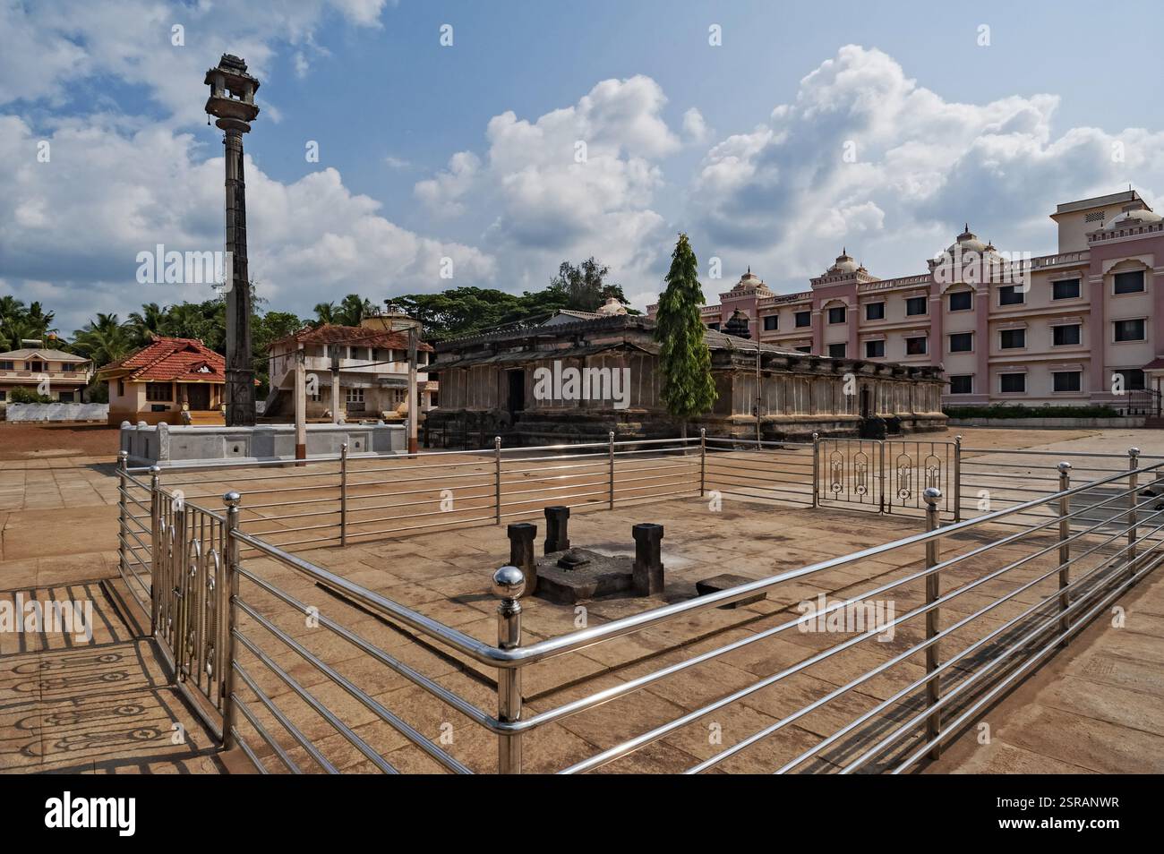 Sode vadiraja mutt, sirsi, uttara kannada, karnataka, india, asia Stock ...