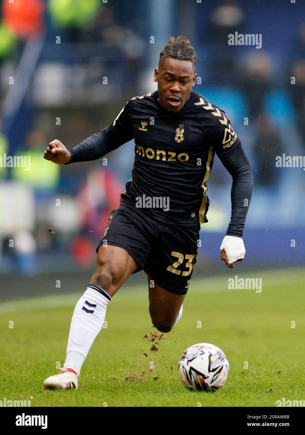 Sheffield wednesday v coventry 2025 hi-res stock photography and images ...