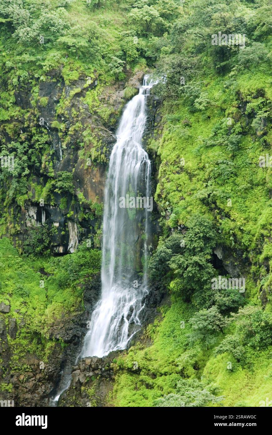 Thoseghar waterfall hi-res stock photography and images - Alamy