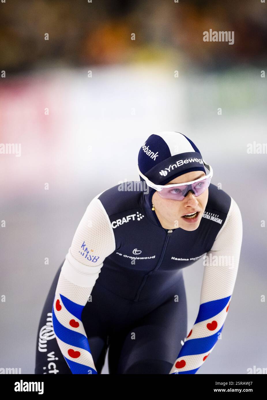 HEERENVEEN - Jildou Hoekstra in action on the second 500 meters for ...