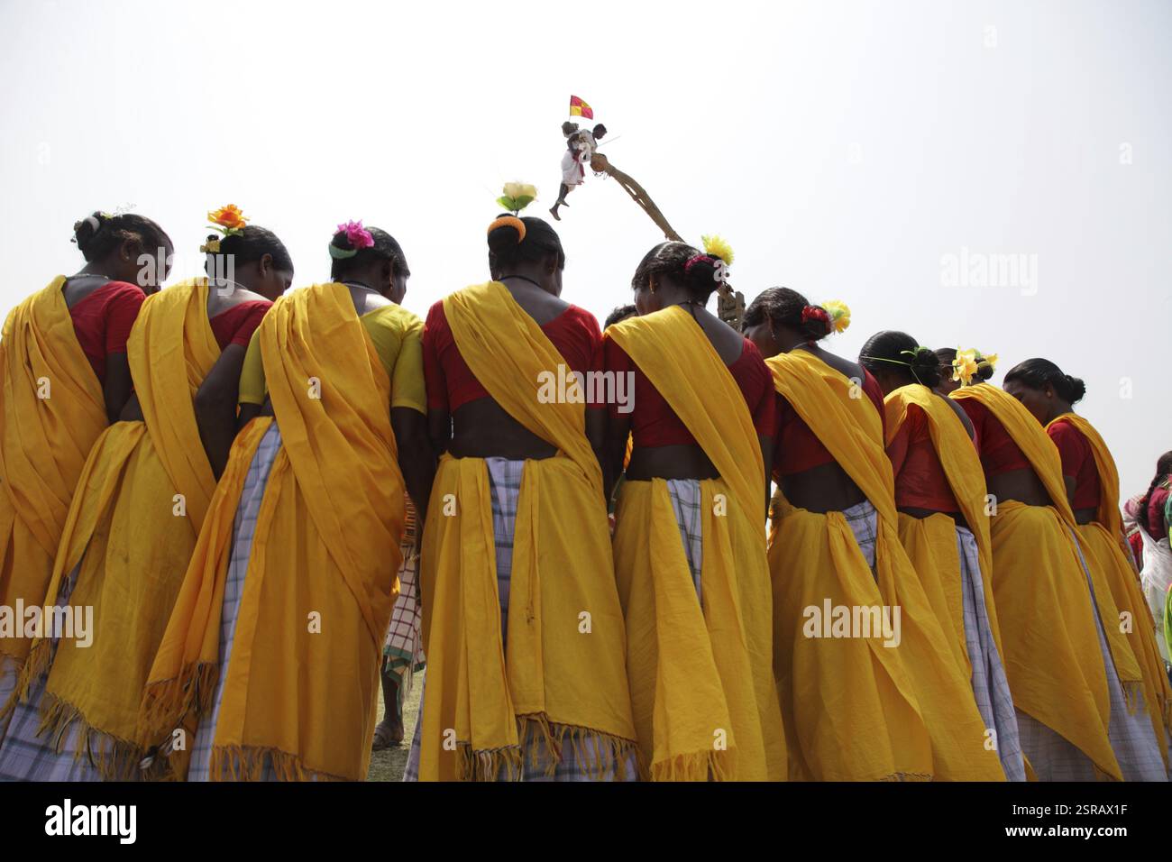 People performing tribal dance, birbhum, west bengal, india, asia Stock ...