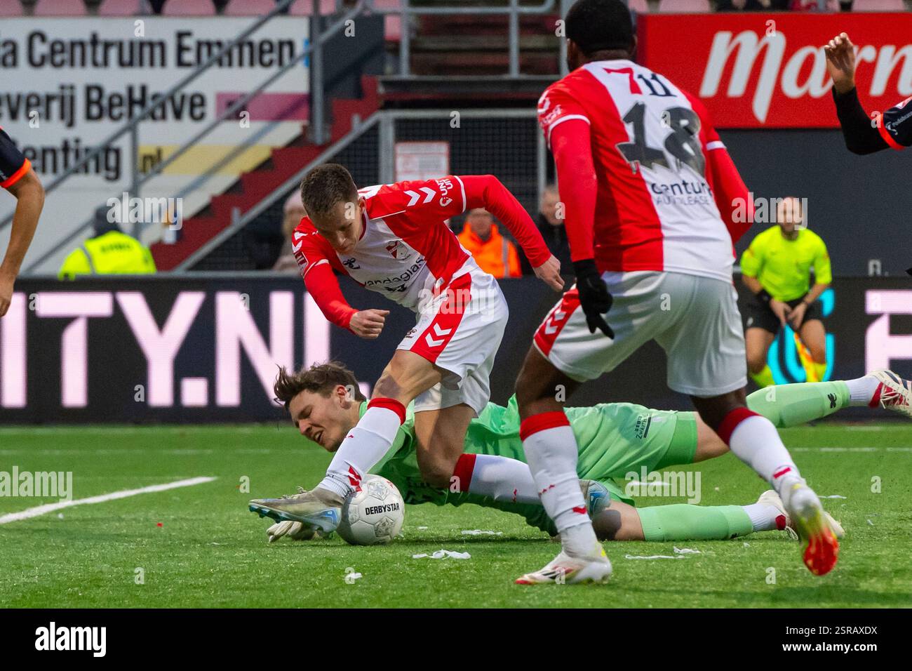 Emmen, Netherlands. 15th Feb, 2025. EMMEN, Stadium Oude Meerdijk, 15-02-2025, season 2024/2025 ...