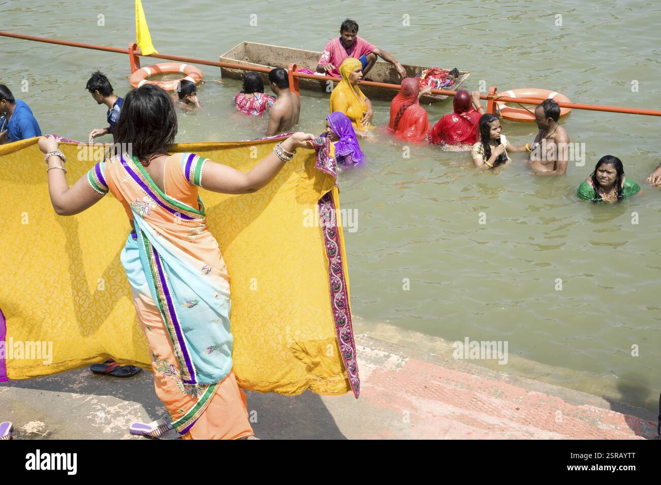 Pilgrims taking holy dip in kshipra river, ujjain, madhya pradesh, india, asia Stock Photo - Alamy