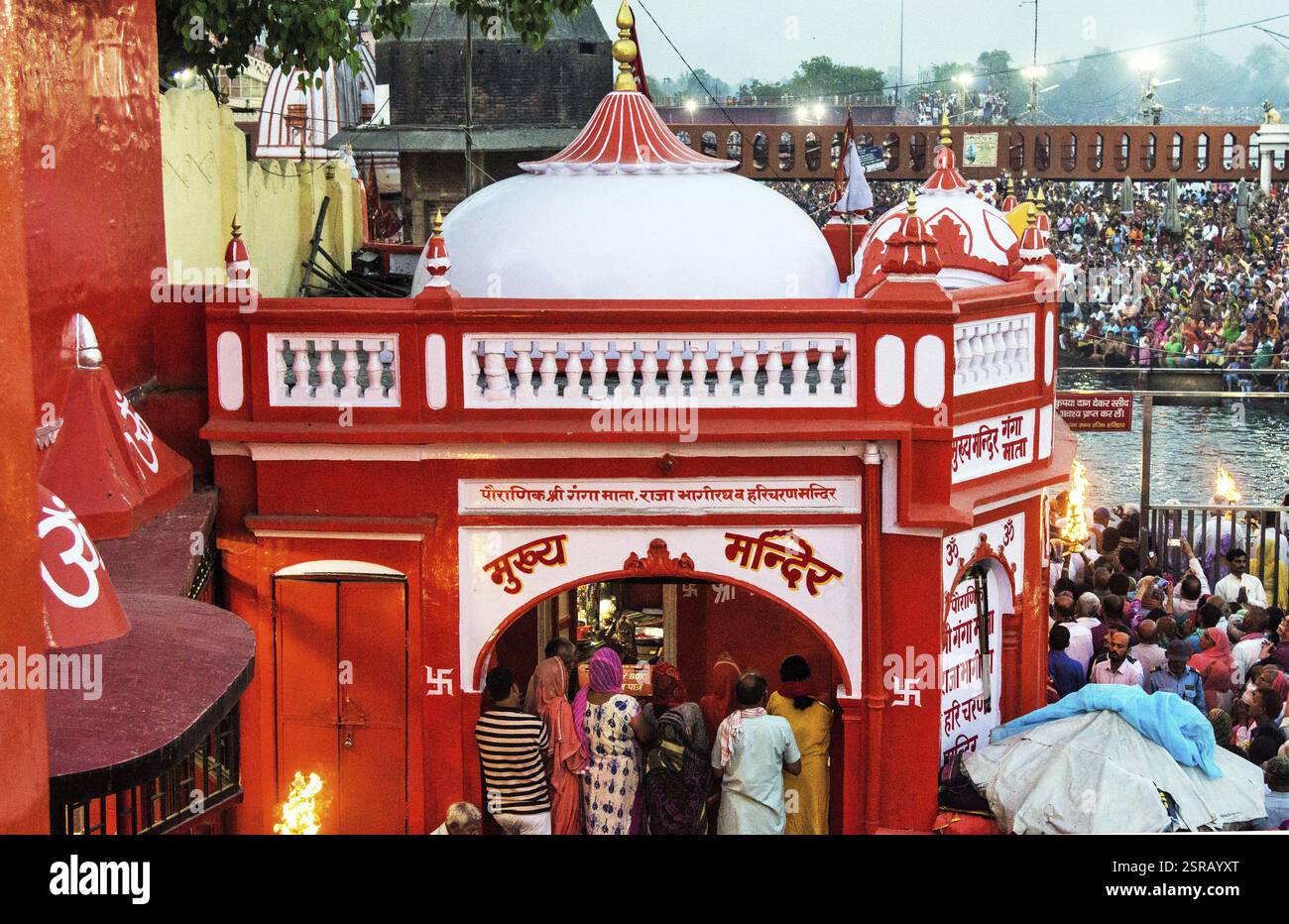 Ganga ghat temple, Har Ki Pauri, Haridwar, Uttarakhand, India, Asia ...
