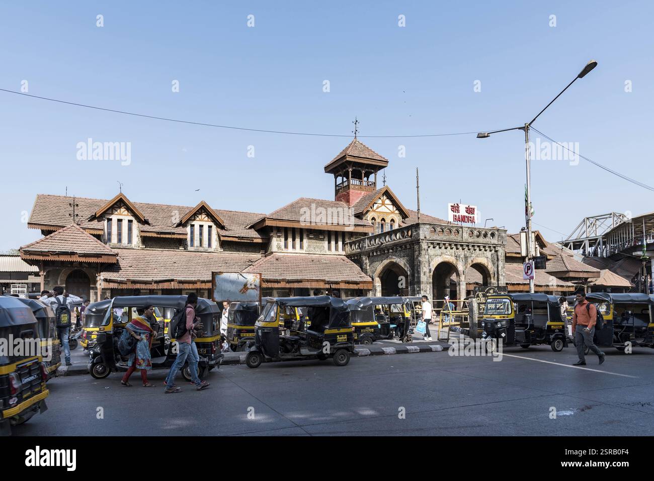 Bandra railway station, mumbai, maharashtra, India, Asia Stock Photo ...