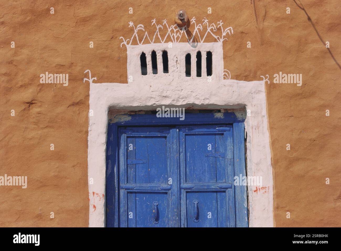 India door mud hi-res stock photography and images - Alamy