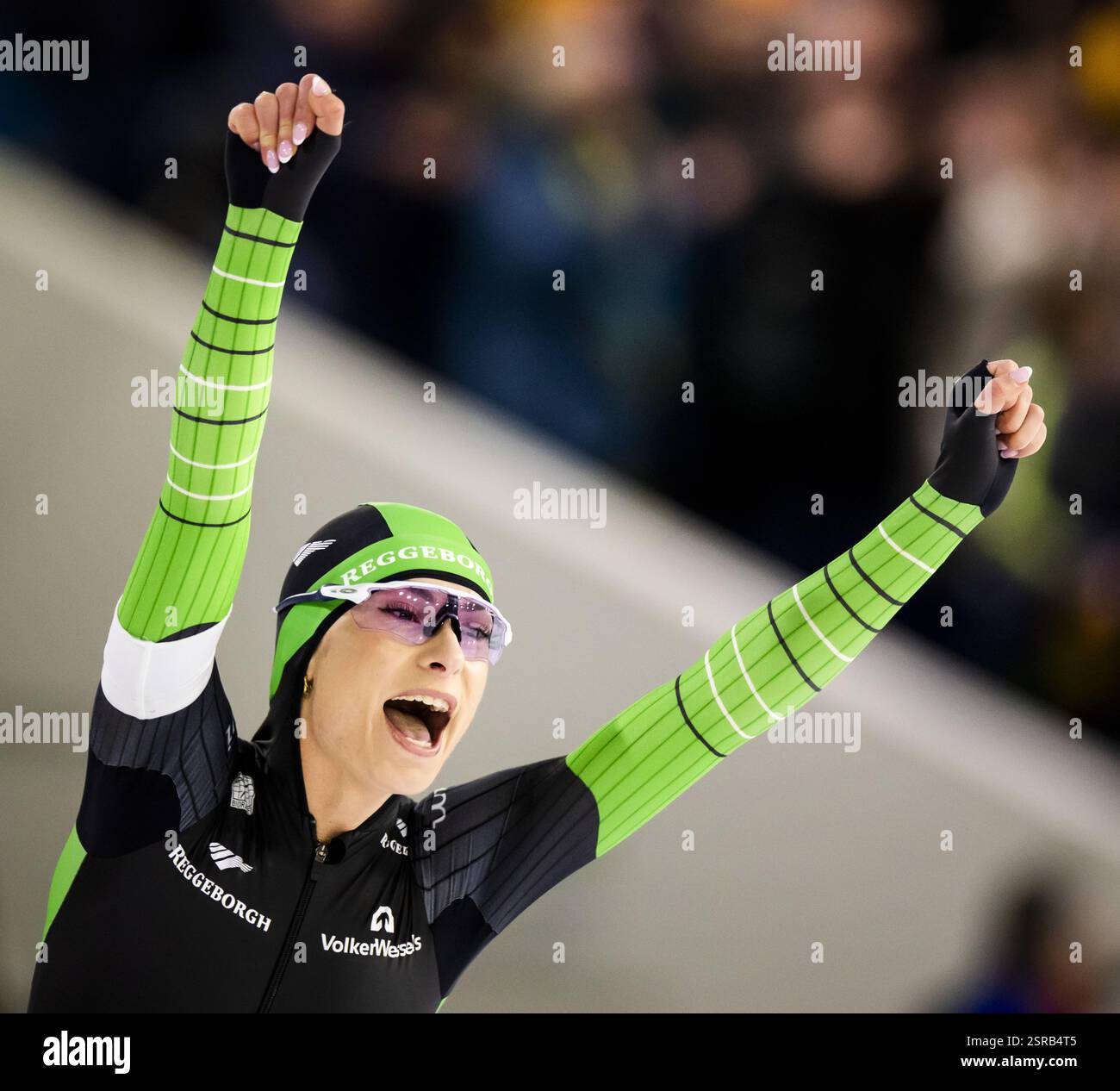 HEERENVEEN - Femke Kok after winning the women's 500 meters during the ...