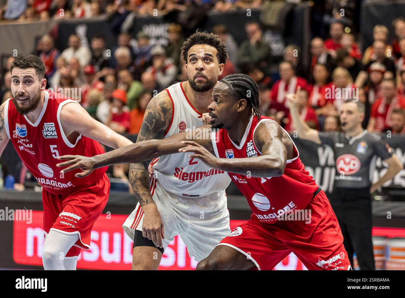 Weissenfels, Deutschland. 15th Feb, 2025. Ty Brewer (Syntainics MBC, No ...