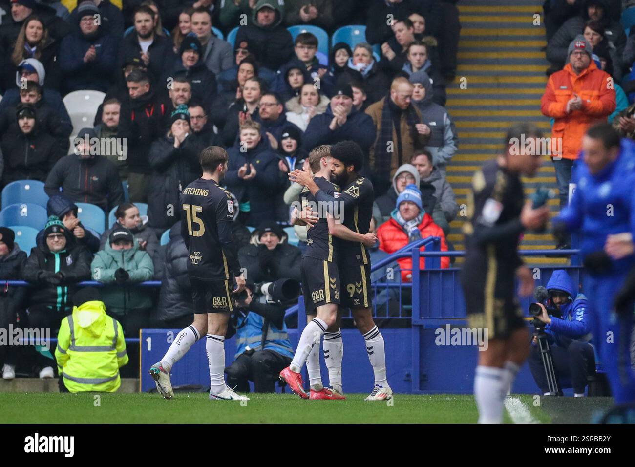 Sheffield, UK. 15th Feb, 2025. Coventry City forward Ellis Simms (9 ...