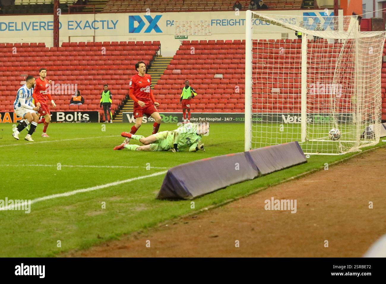 Oakwell Stadium, Barnsley, England - 15th February 2025 Joe Gauci ...