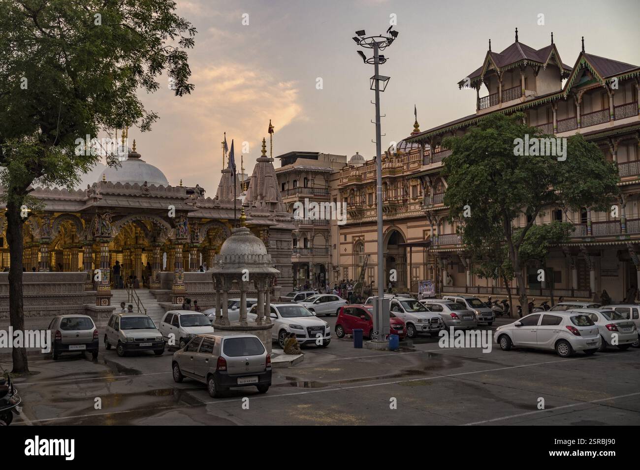 Shree swaminarayan temple, kalupur, ahmedabad, gujarat, india, asia ...