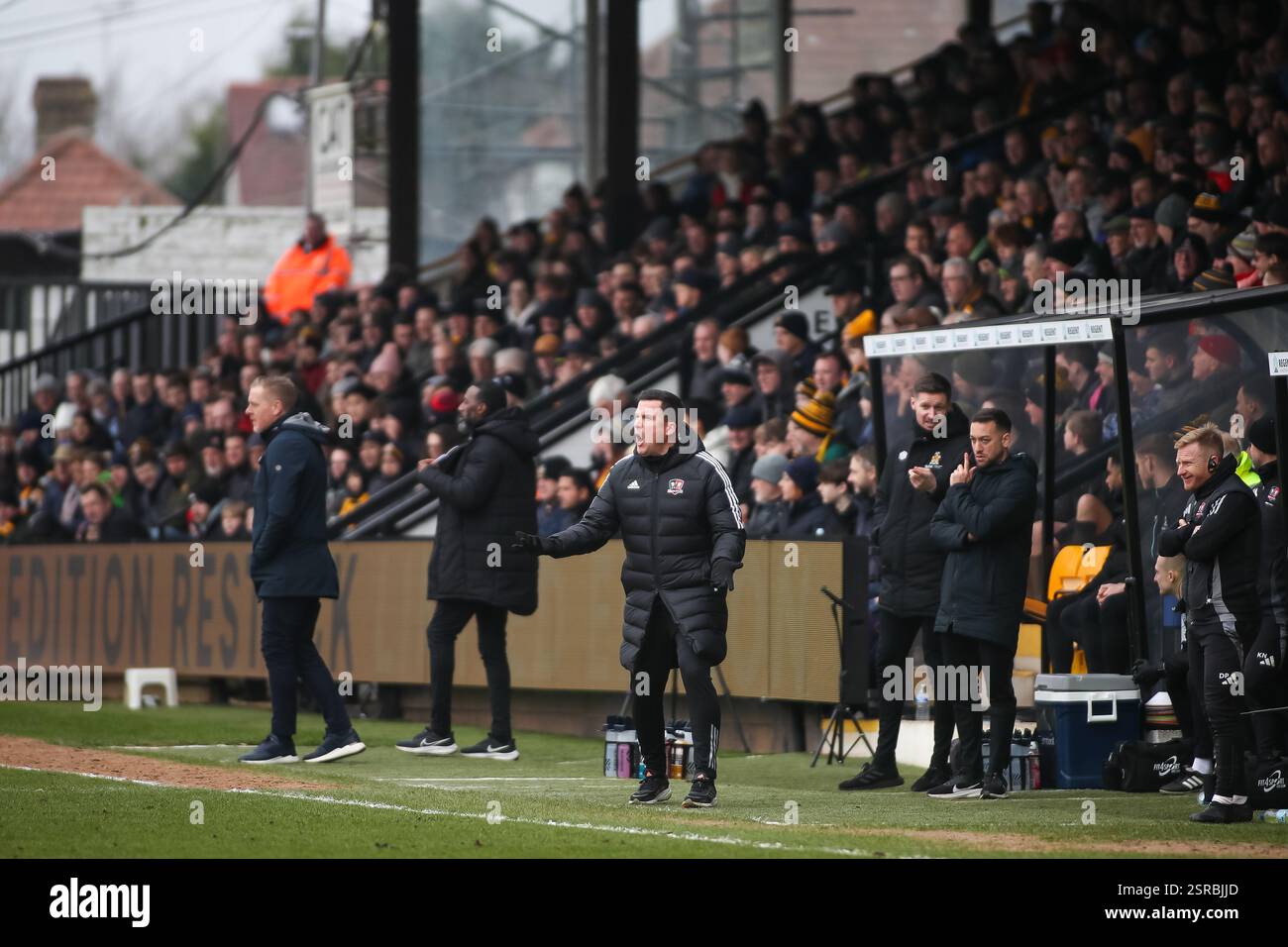 Exeter City manager Gary Caldwell shouts instructions during the EFL ...