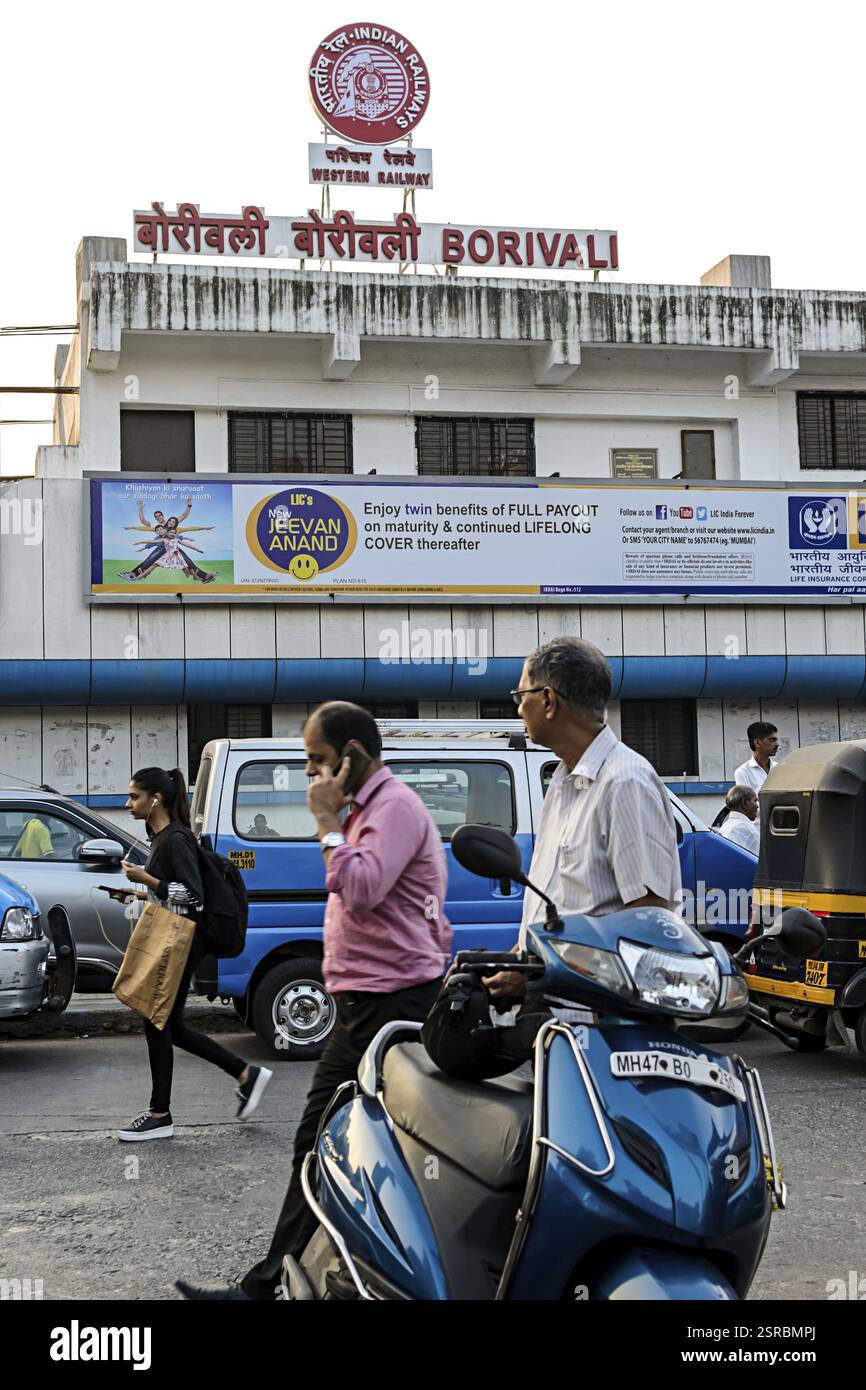 Borivali Railway Station, Mumbai, Maharashtra, India, Asia Stock Photo ...