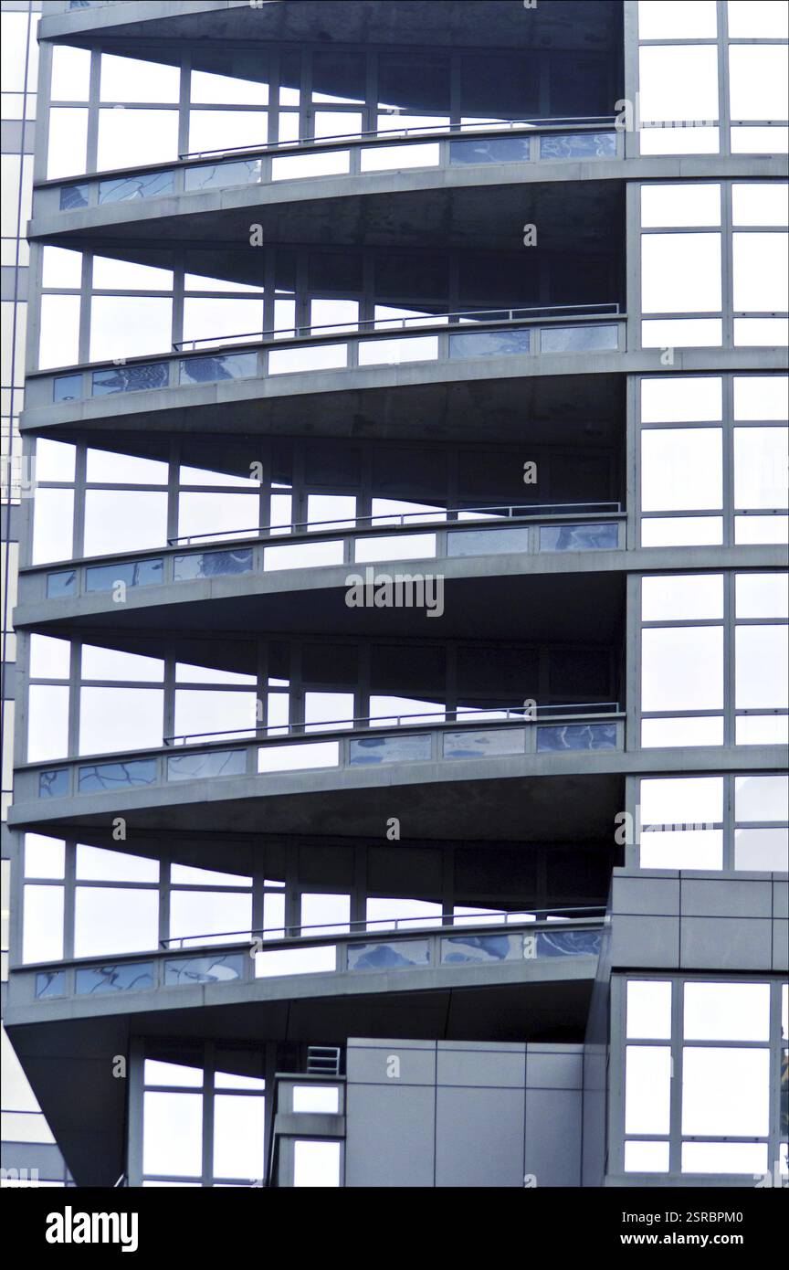 Repetition of shapes make for pleasing artefact building, manhattan ...