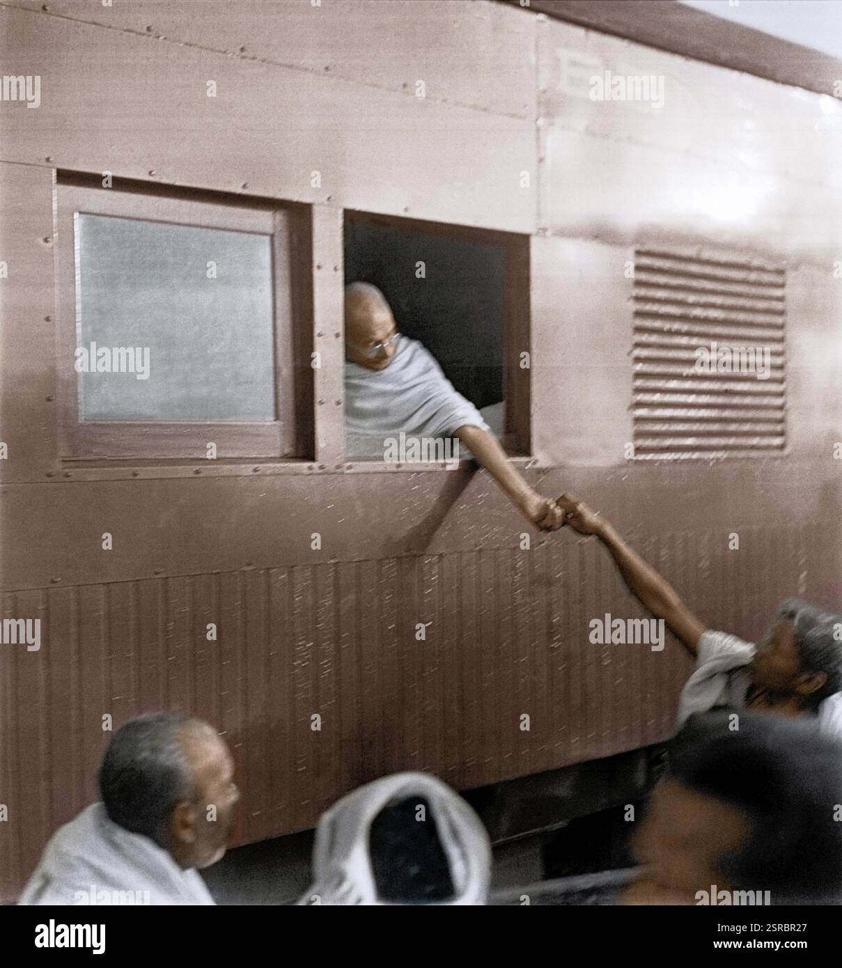 Mahatma Gandhi collecting donations for Harijan Fund in South India ...