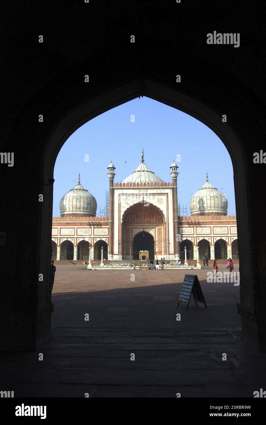 Jama Masjid through Mehrab arch, Delhi, India, Asia Stock Photo - Alamy