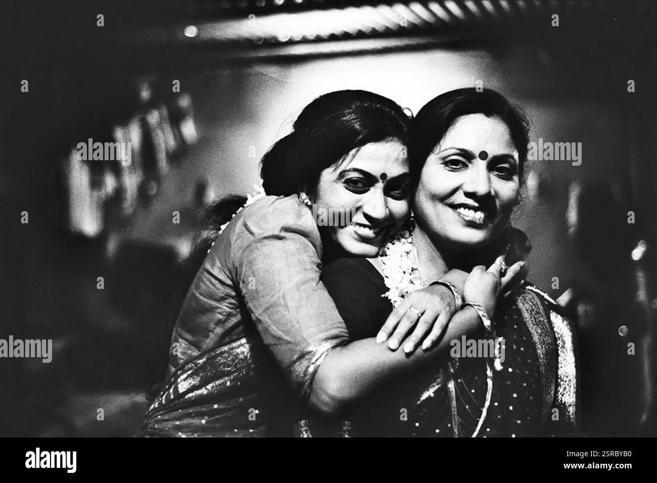 Indian womans traditional costume Black and White Stock Photos & Images ...