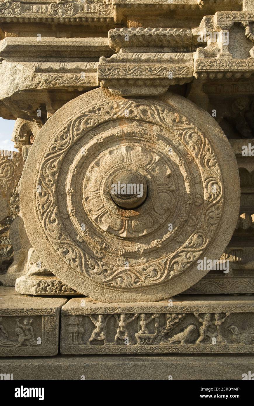 Details of Stone chariot inside Vijayavittala temple complex in Hampi ...
