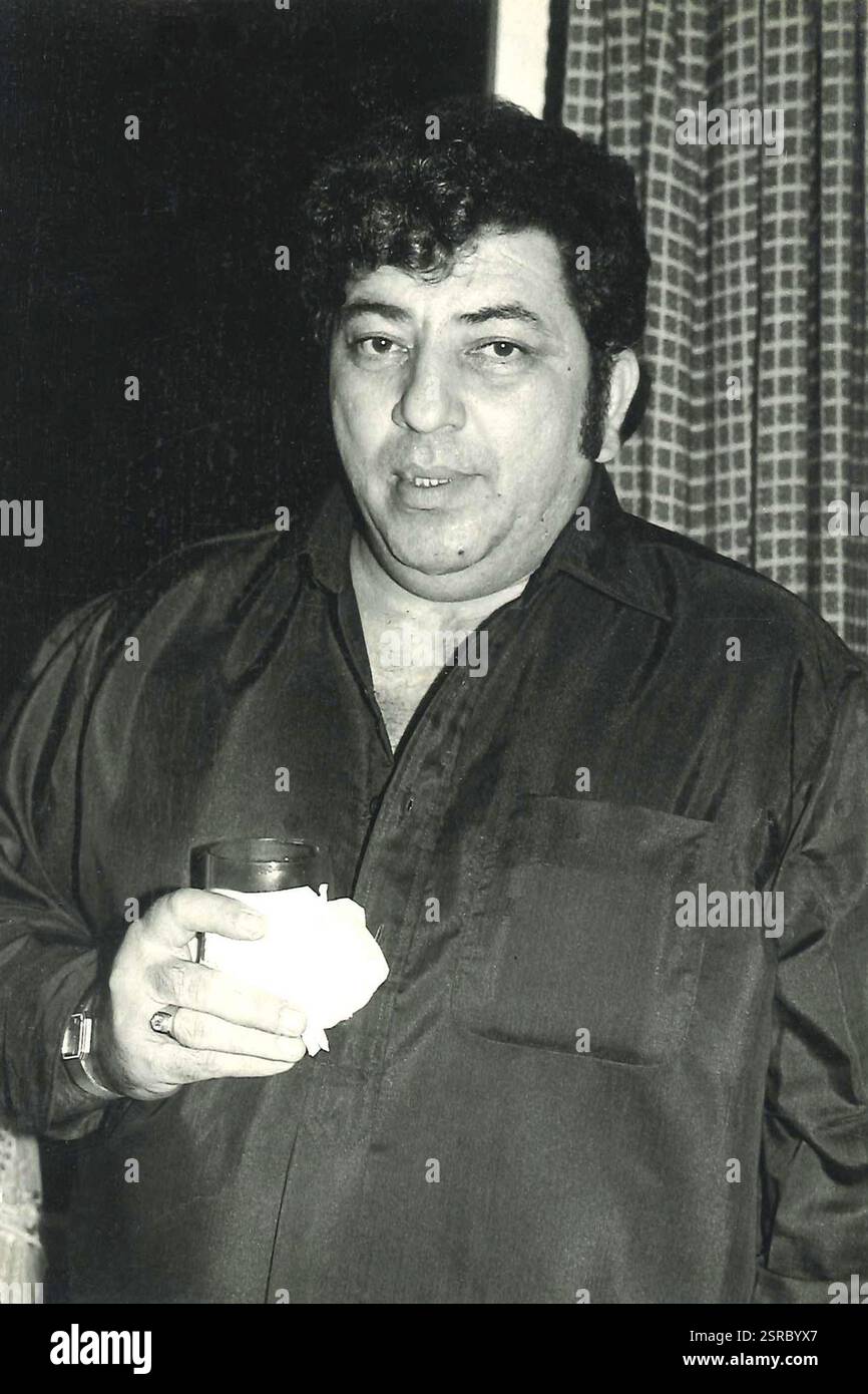 Bollywood actor and director hi-res stock photography and images - Alamy