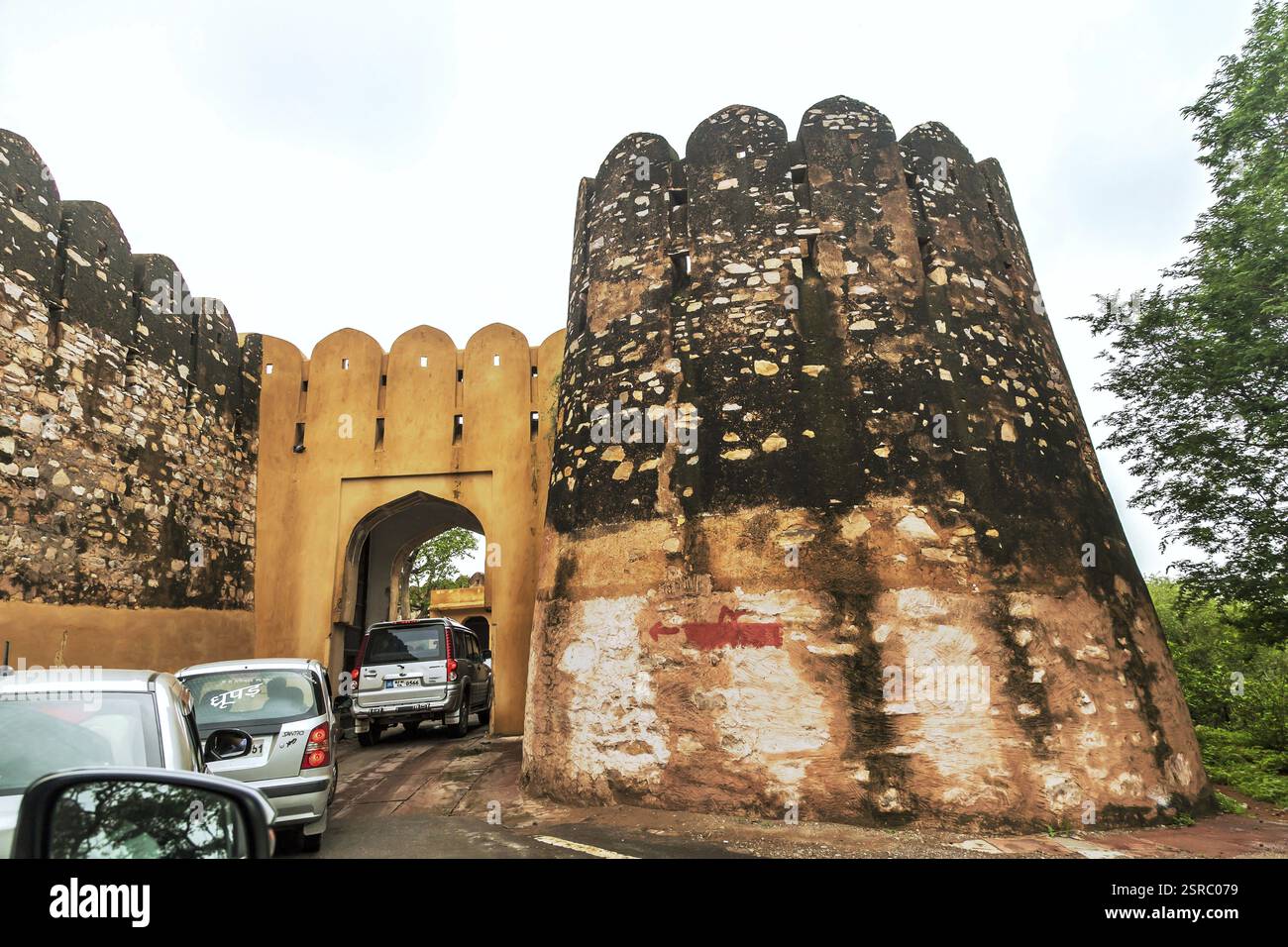 Fort gate india hi-res stock photography and images - Alamy