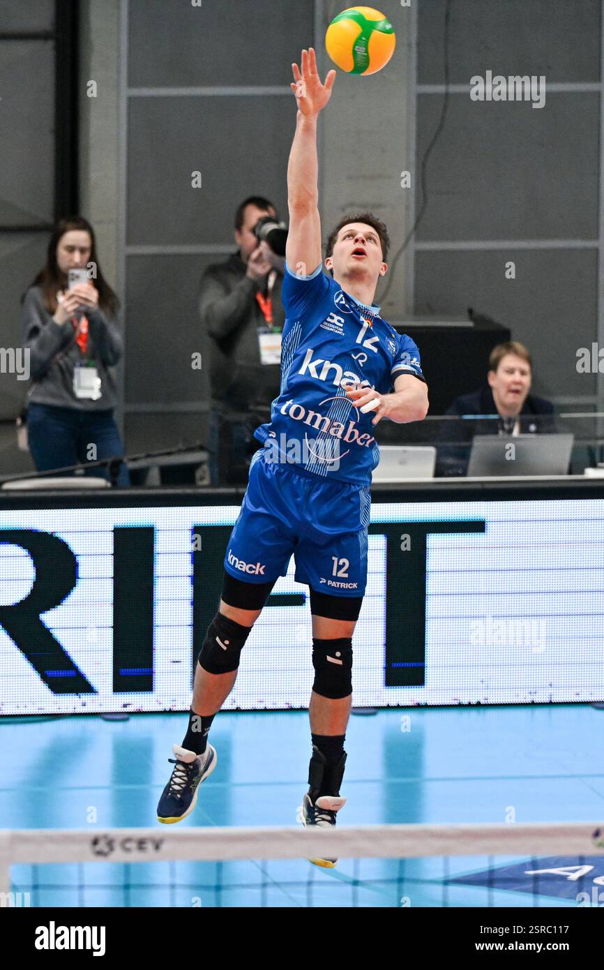 Roeselare, Belgium. 29th Jan, 2025. Seppe Rotty (12) of Roeselare ...