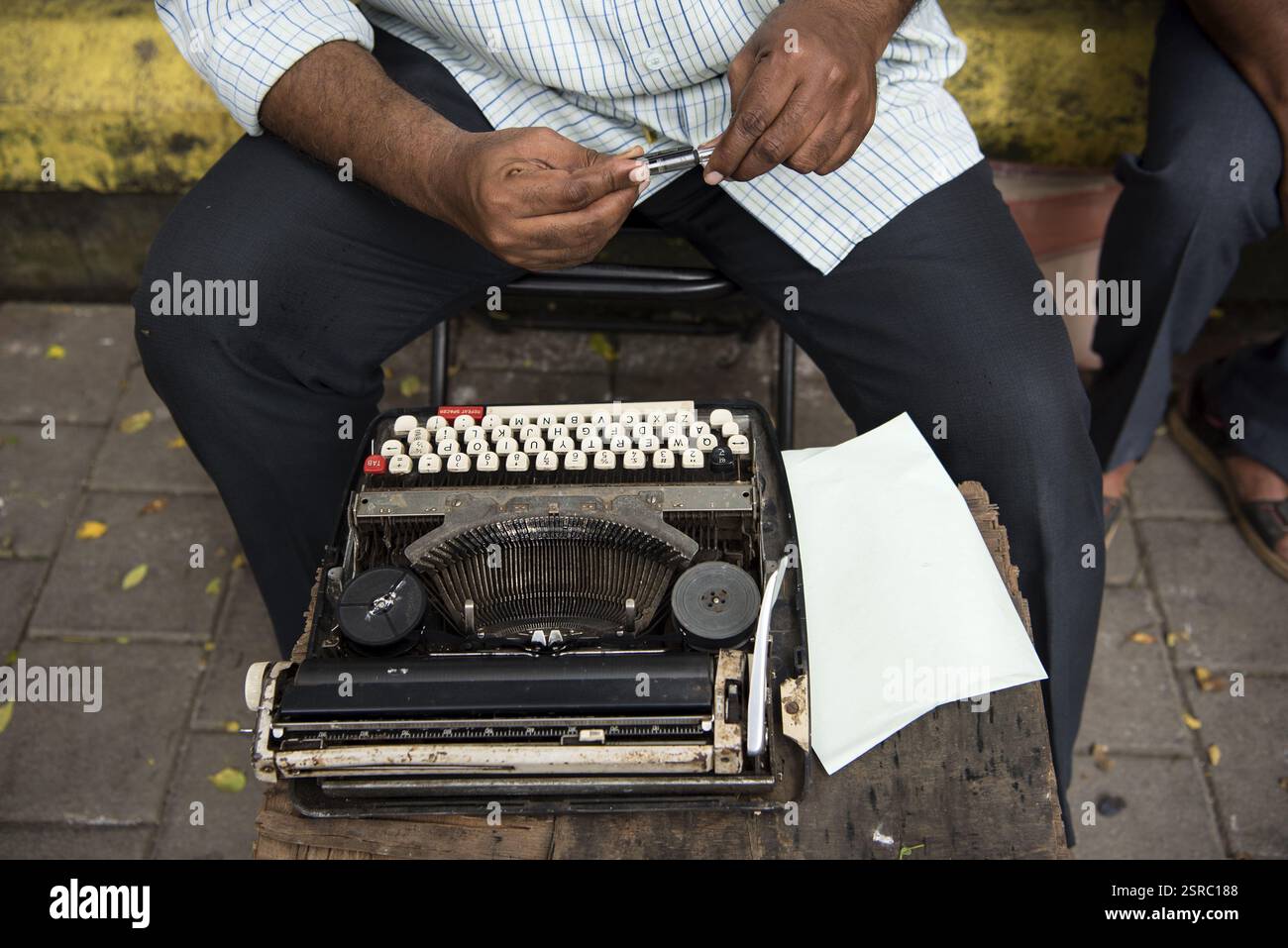 Asian pavement hi-res stock photography and images - Alamy