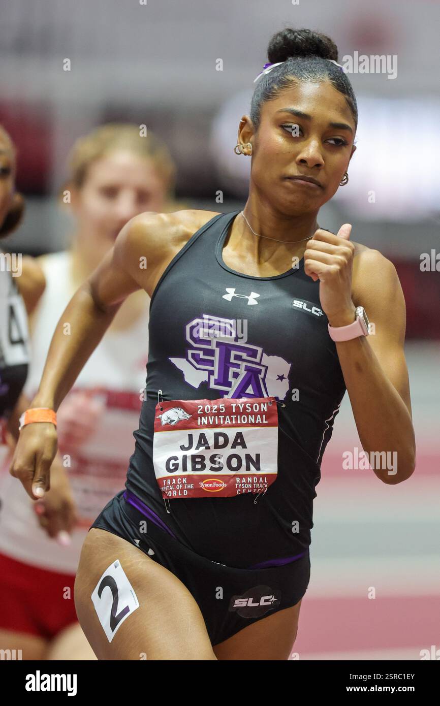 February 14, 2025: Stephen F Austin runner Jada Gibson comes around the ...