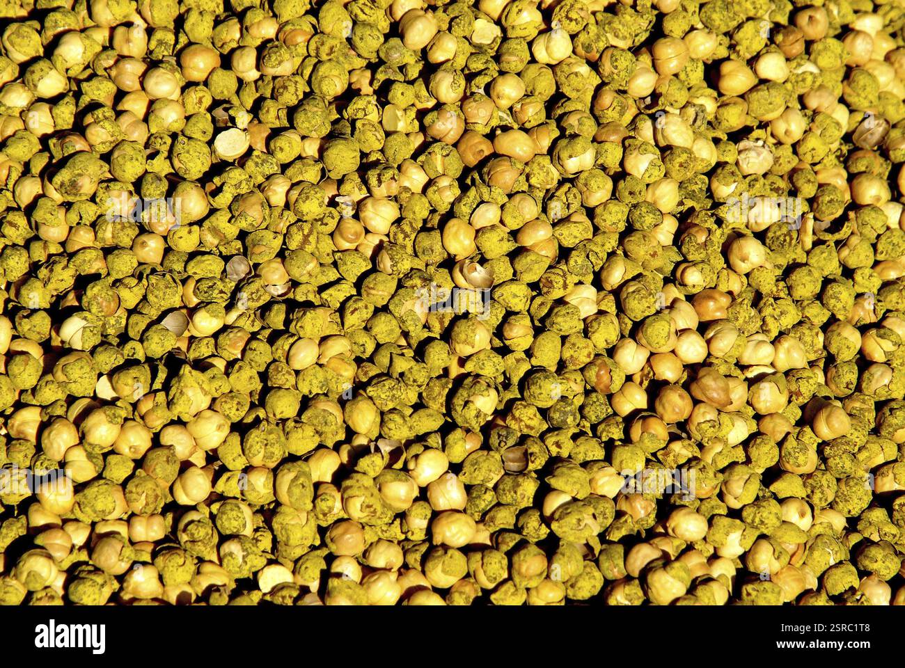 Red gram crop hi-res stock photography and images - Alamy