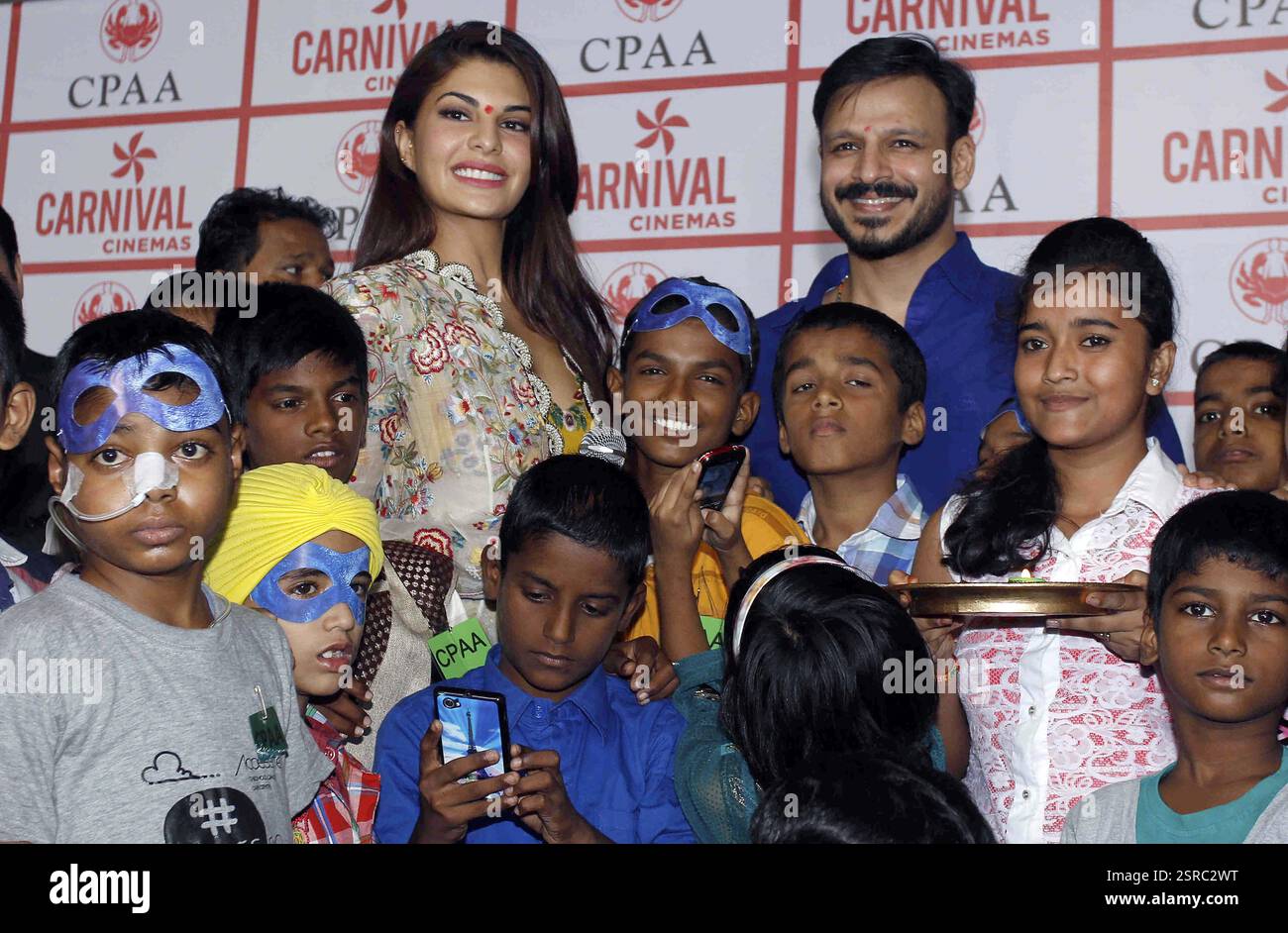 Bollywood actor Vivek Oberoi celebrates birthday Jacqueline Fernandez ...