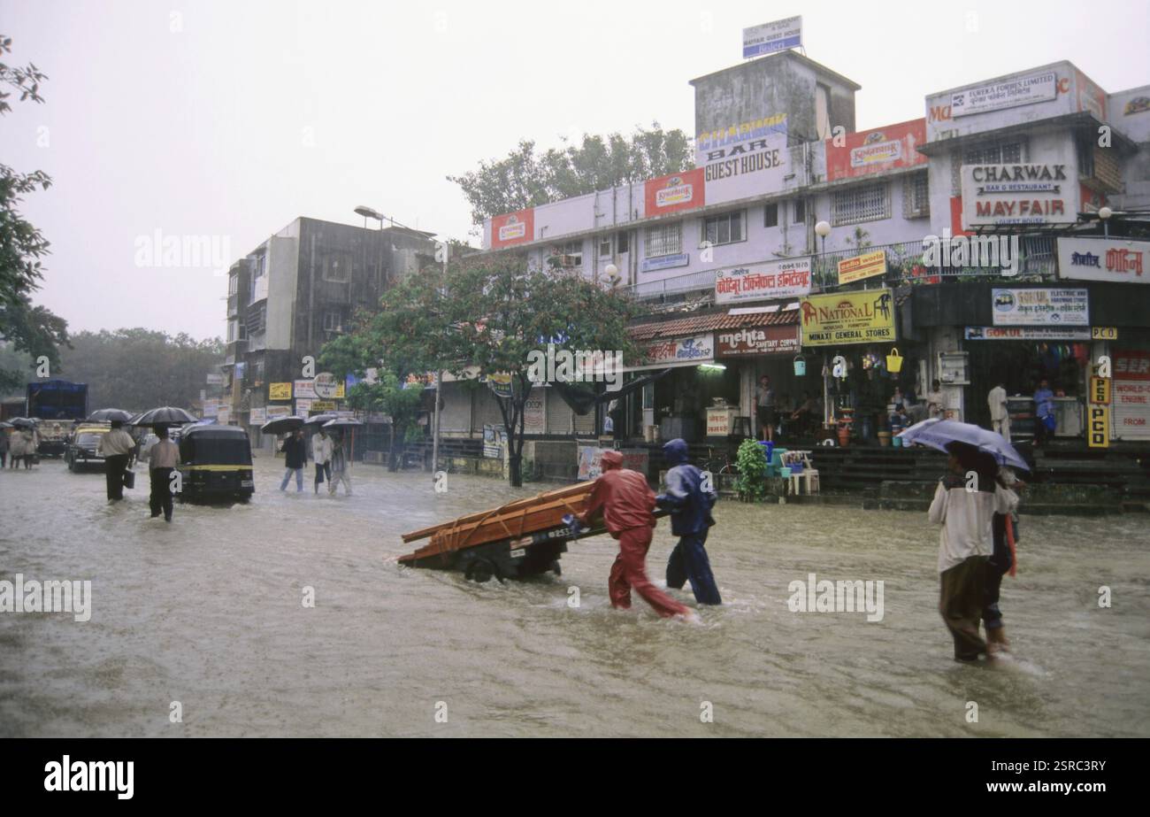 Heavy rain in Mumbai Stock Photo - Alamy