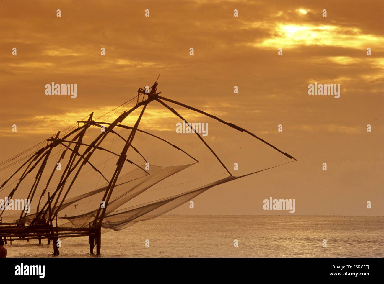 Chinese fishing nets, fort kochin (cochin), kerala, india Stock Photo ... Chinese fishing nets, fort kochin (cochin), kerala, india Stock Photo ...