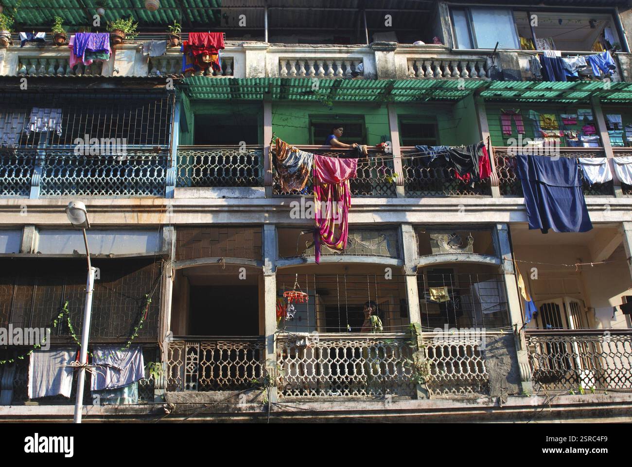 Chawl in Bombay Mumbai, Maharashtra, India, Asia Stock Photo - Alamy