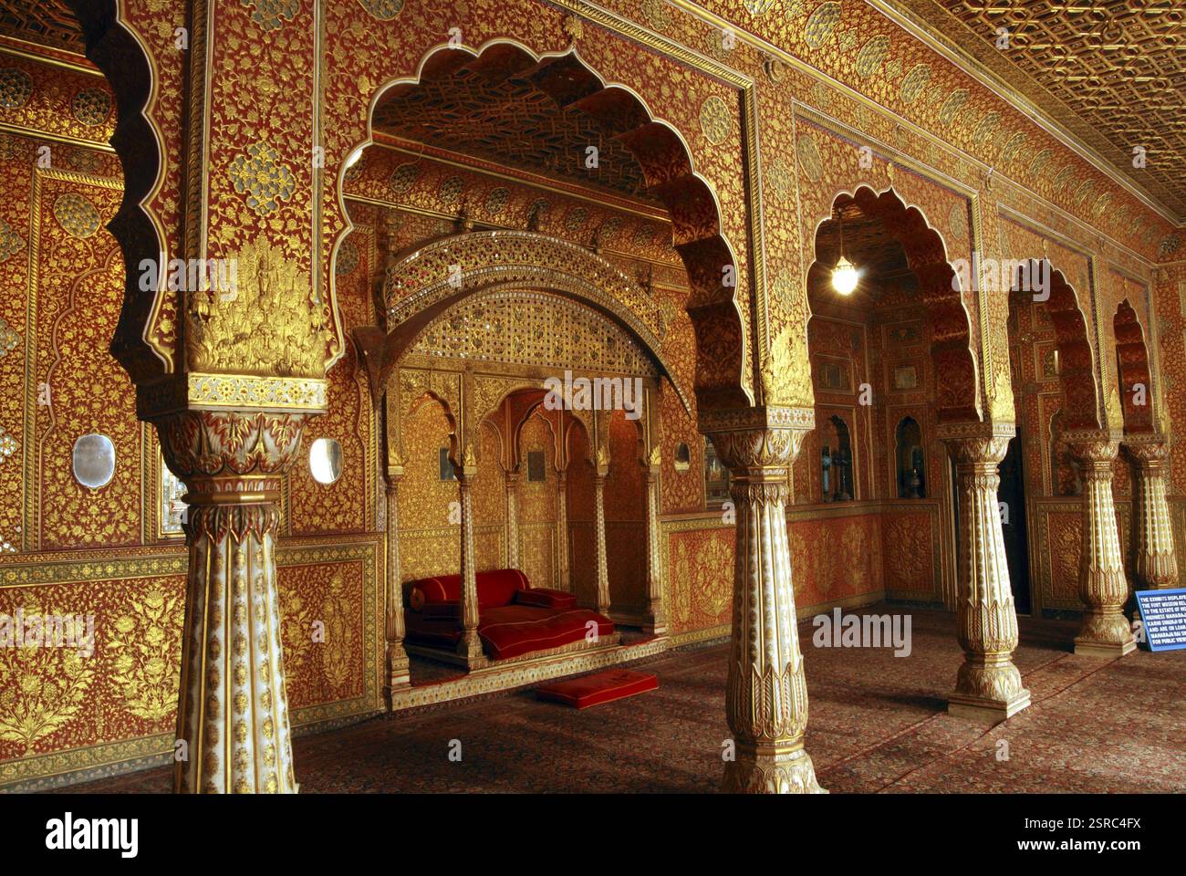 Famous Anup Anoop Mahal with gold work inside Junagarh fort, Bikaner ...