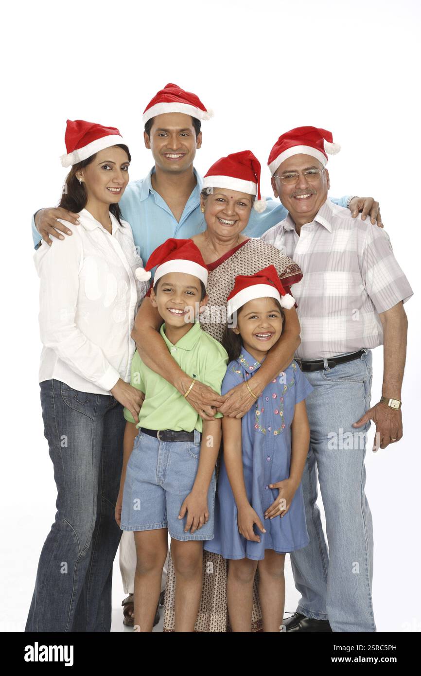 Parent children wearing santa hi-res stock photography and images - Alamy