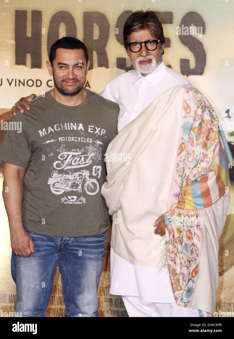 Bollywood actors Aamir Khan Amitabh Bachchan trailer launch Vidhu Vinod ...