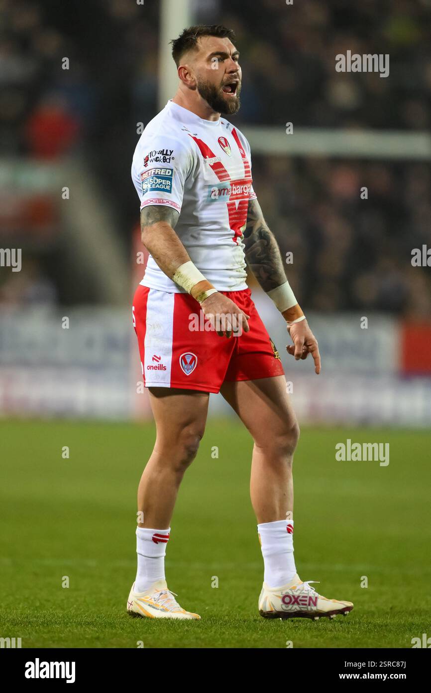 Kyle Feldt of St. Helens gives his team instructions during the Betfred ...