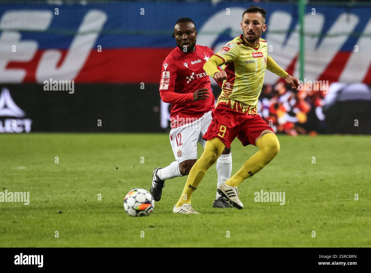 Krakow, Poland. 15th Feb, 2025. football 2024 2025 Betclic 1 Liga Wisla ...