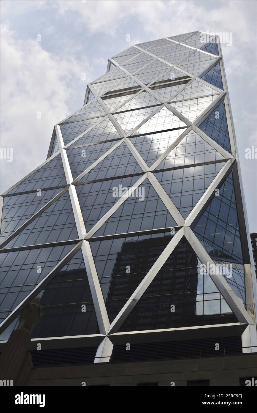 Hearst magazine building, new york, usa Stock Photo - Alamy