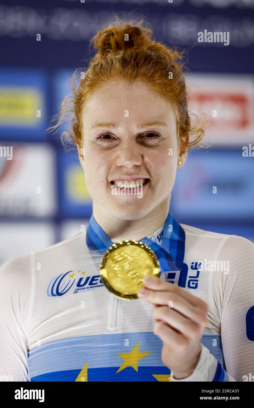 HEUSDEN-ZOLDER - Track cyclist Hetty van de Wouw on the podium after ...