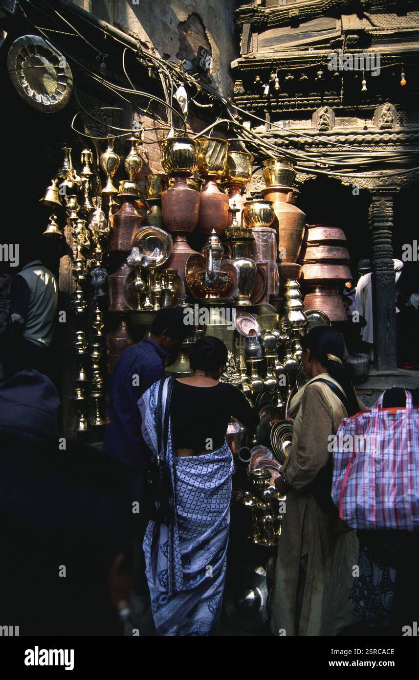Kathmandu markets hi-res stock photography and images - Alamy