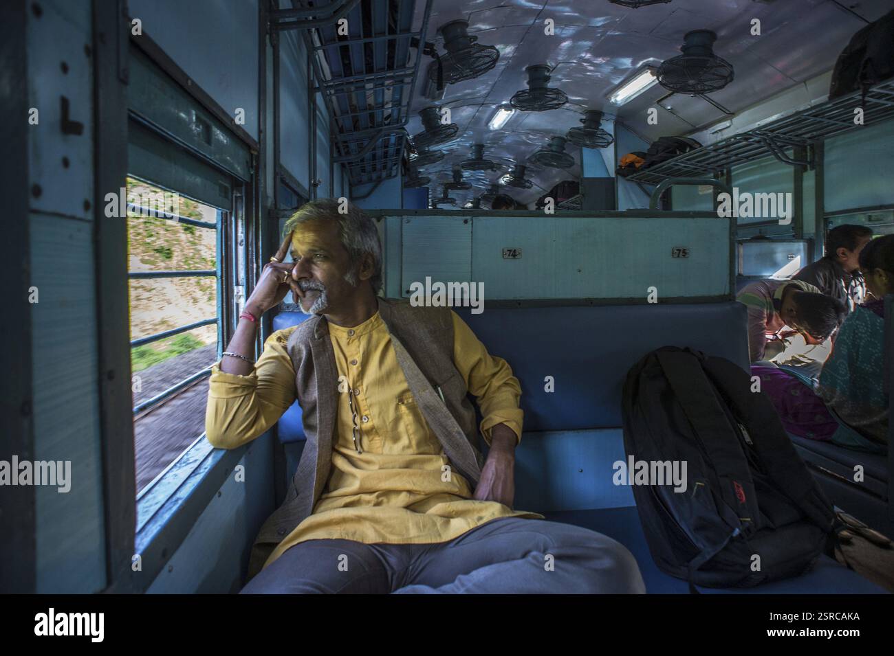 Compartment 4 hi-res stock photography and images - Alamy