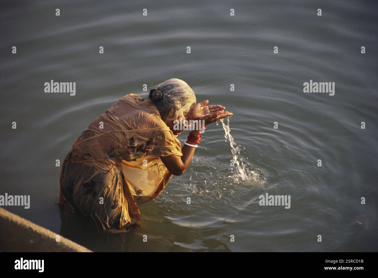 Sun worship hi-res stock photography and images - Alamy
