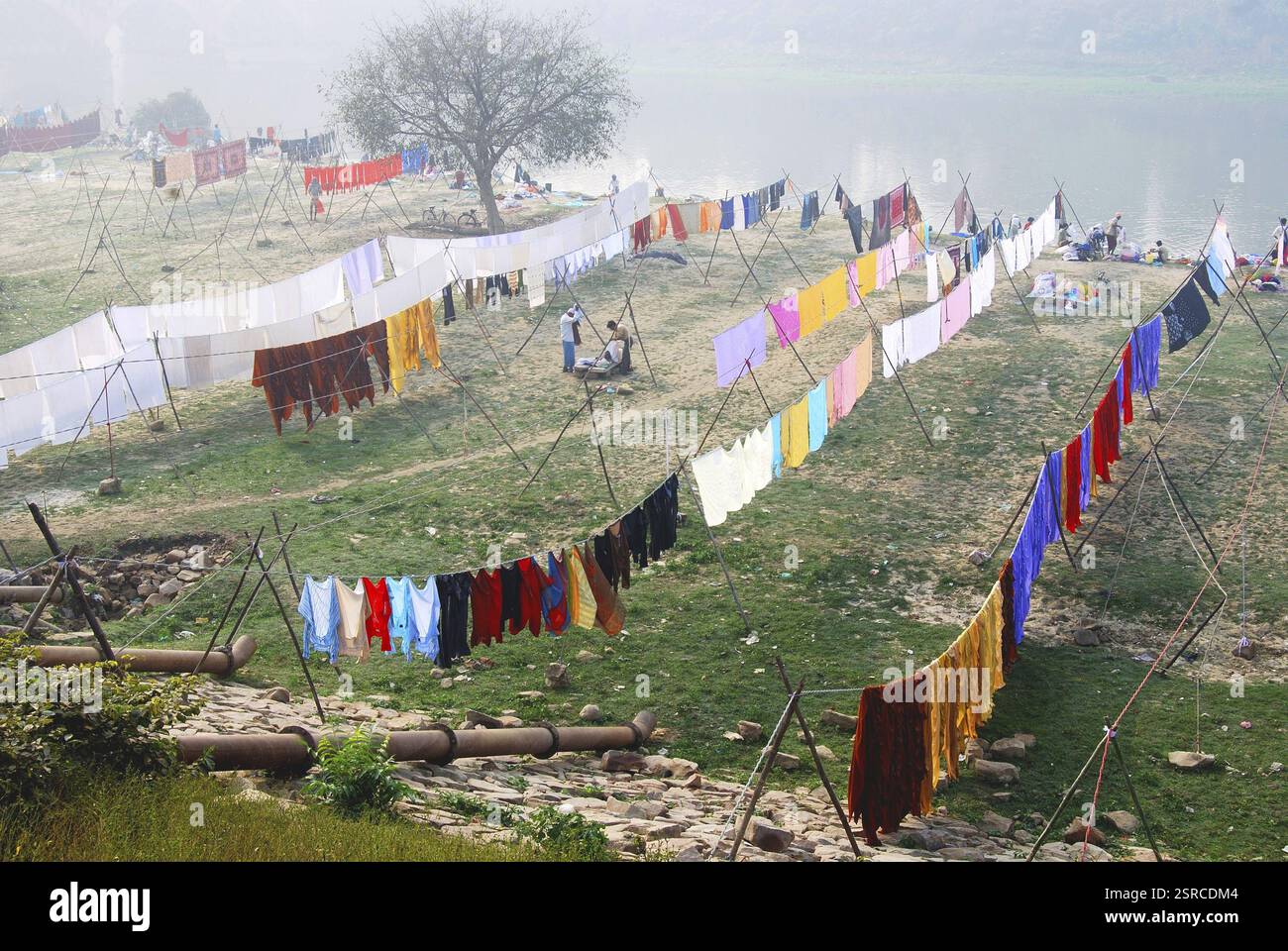 Lucknow clothes hi-res stock photography and images - Alamy