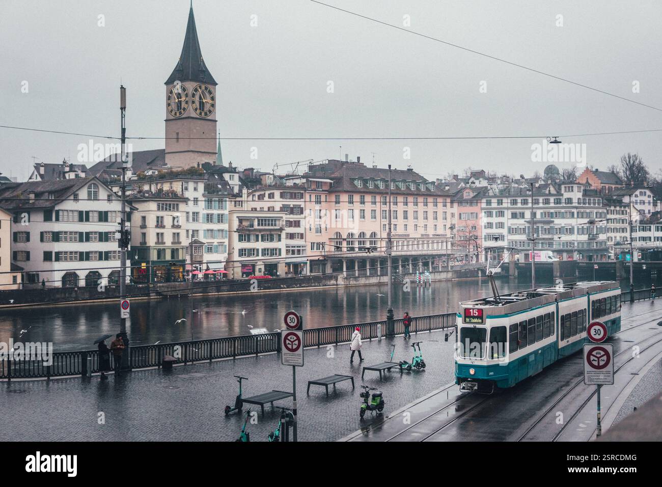 Zurich transportation hi-res stock photography and images - Alamy